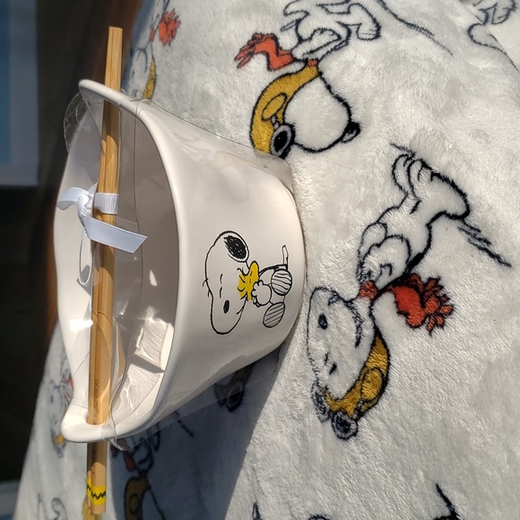 Peanuts | Dining | Rae Dunn Peanuts Snoopy Noodle Ramen Bowl Ceramic ...